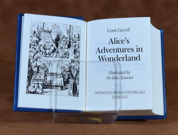 Alice in Wonderland Miniature Book – Alice's Shop